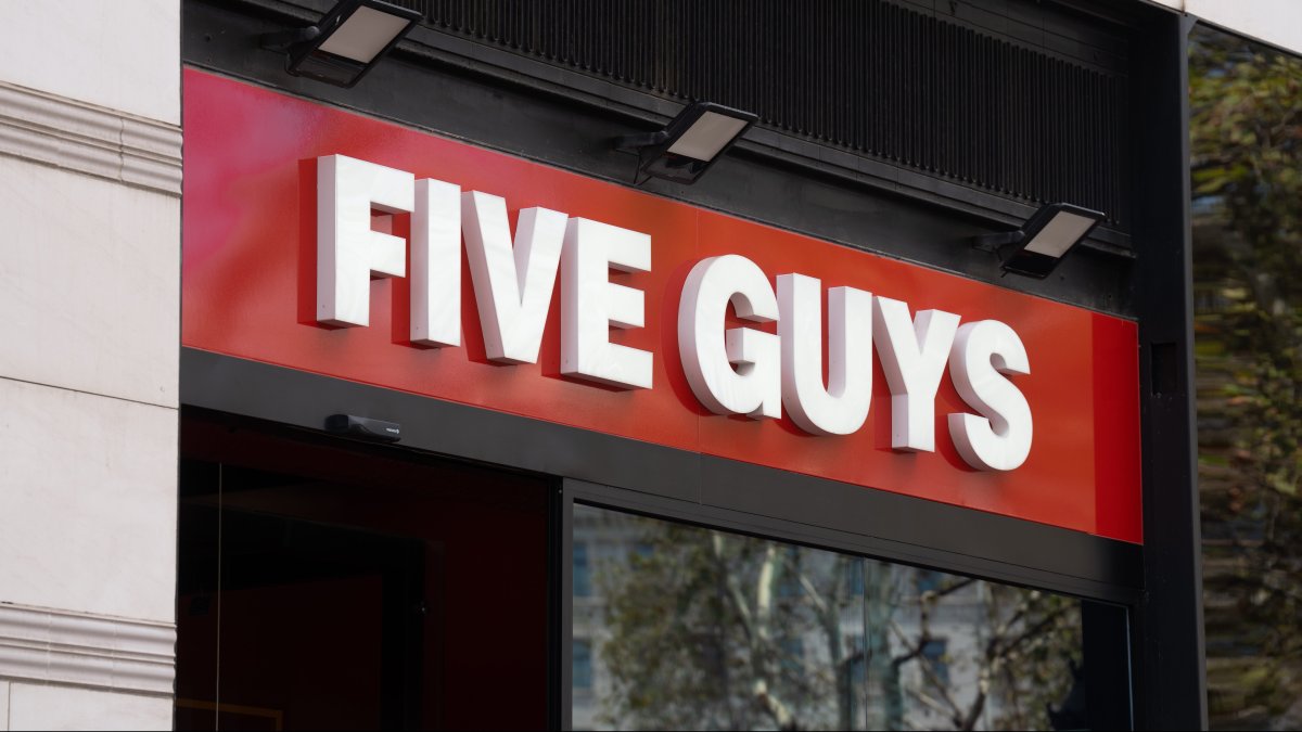 Five Guys is facing backlash about its prices – NBC 7 San Diego