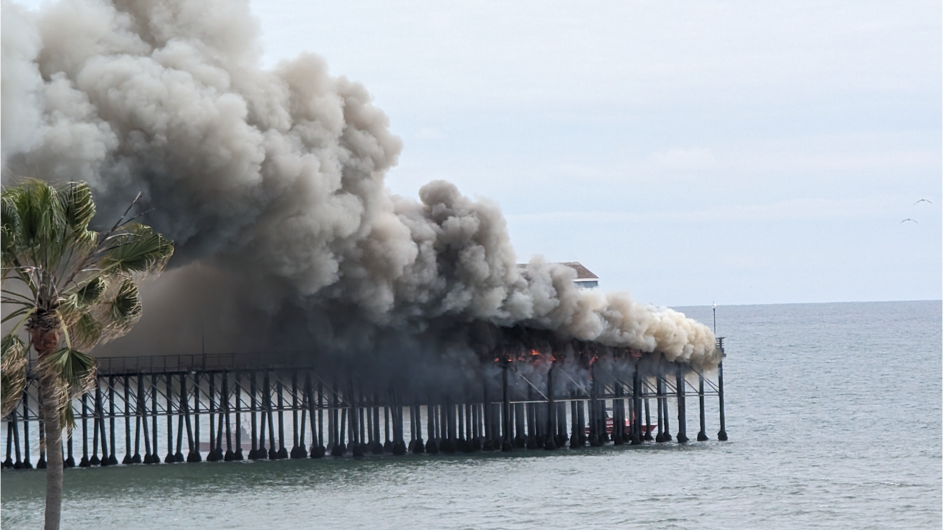 PHOTOS: Fire erupts on Oceanside Pier – NBC 7 San Diego