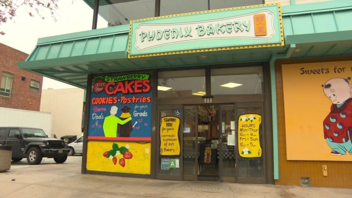 How Phoenix Bakery in Chinatown fosters loyal customer base – NBC 7 San ...