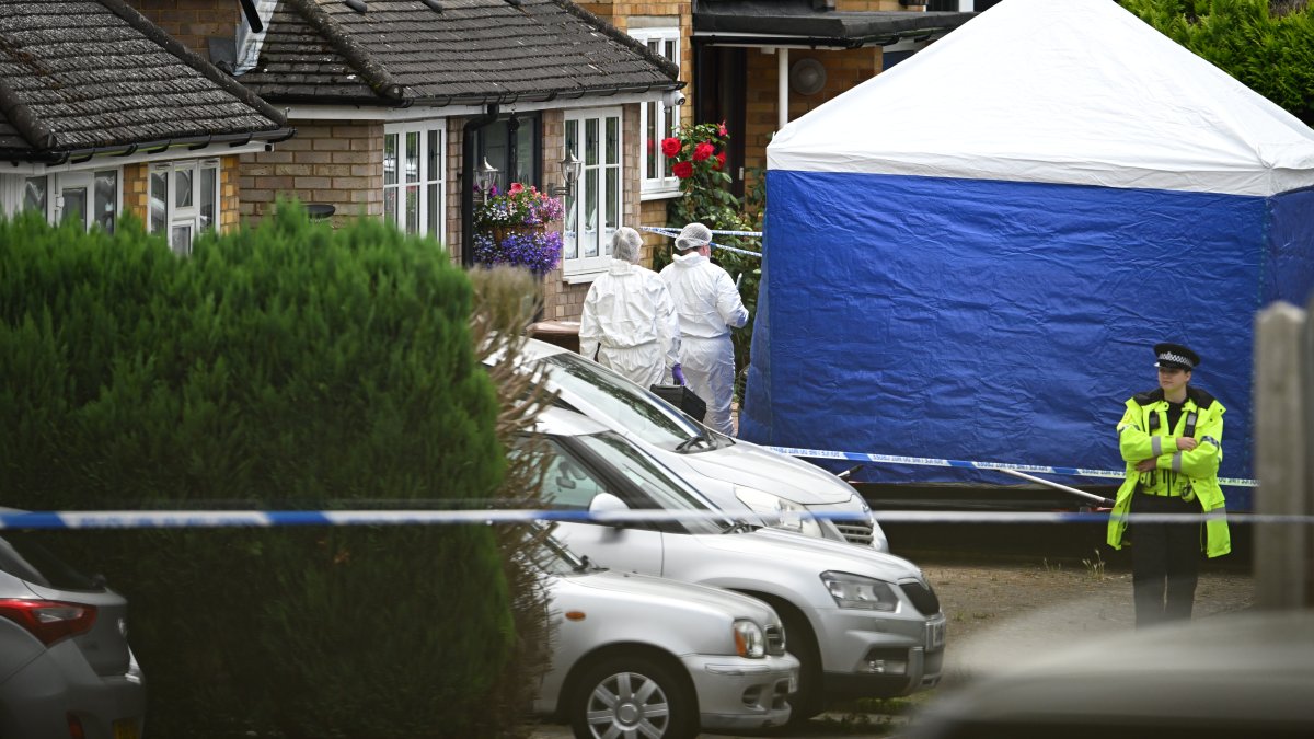 BBC journalist’s wife and daughters killed in crossbow attack – NBC 7 ...