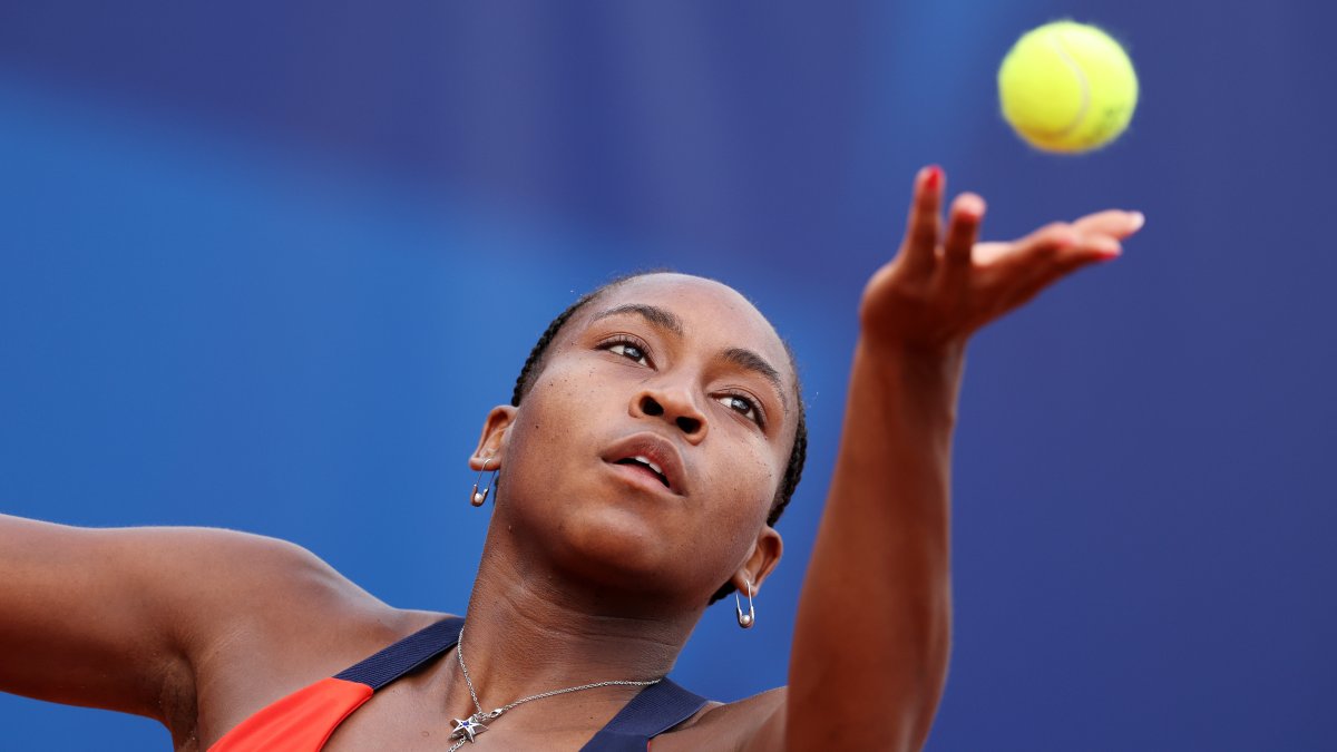 Coco Gauff chosen as Team USA’s female flag bearer – NBC 7 San Diego