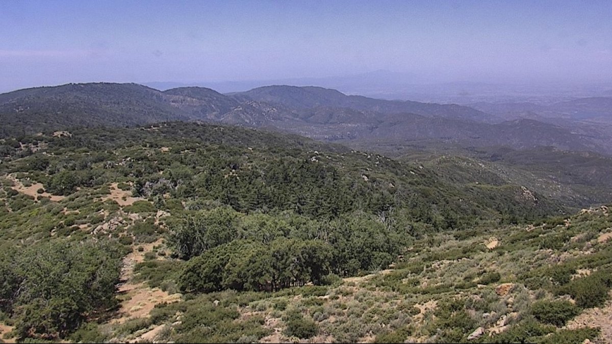 Brush fire erupts near Vail Lake in Temecula, smoke seen in San Diego ...