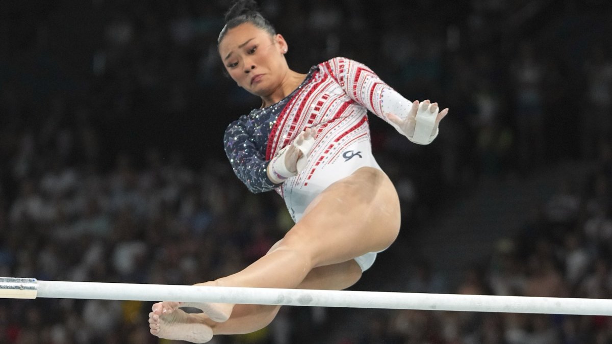 HIGHLIGHTS: Suni Lee shines on bars in women’s individual all-around ...