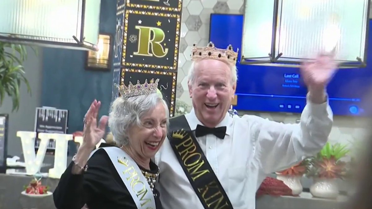 Carlsbad senior living community hosts ‘senior’ prom – NBC 7 San Diego