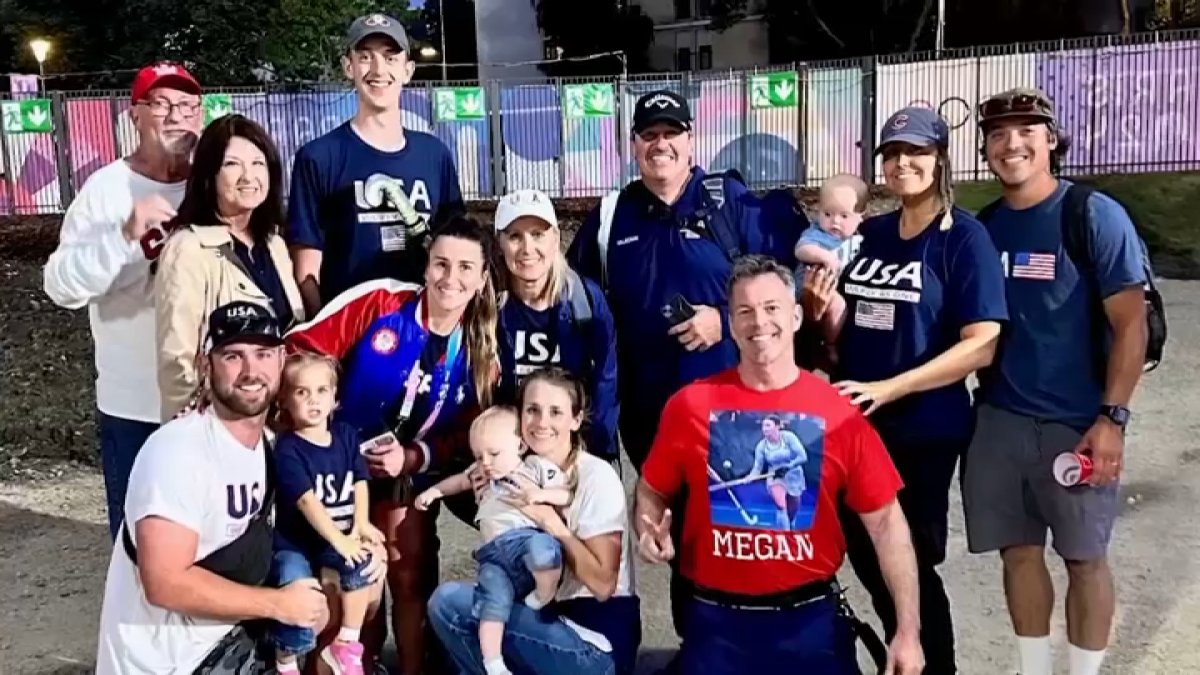 San Diego family cheers on Megan Valzonis during field hockey match at ...