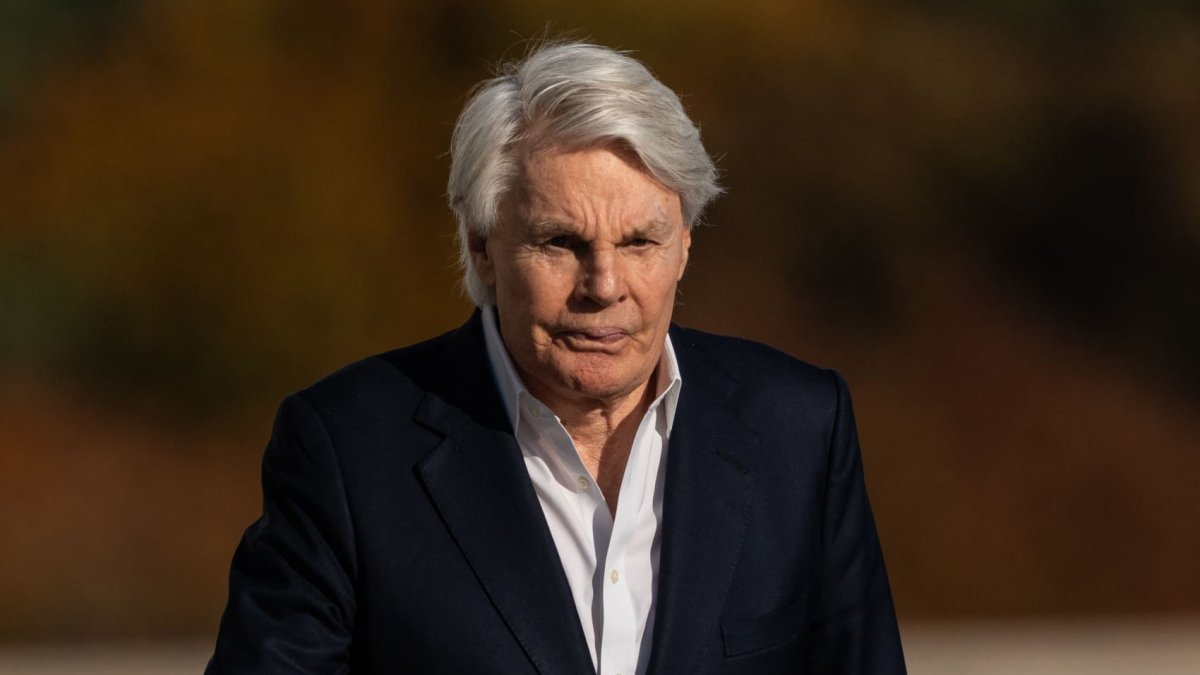 Abercrombie’s Mike Jeffries might have dementia, be unfit – NBC 7 San Diego