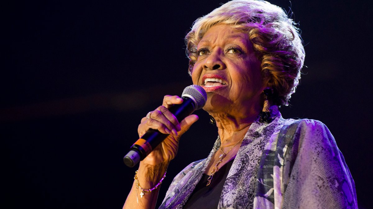 Cissy Houston, Whitney Houston’s mother and Grammy winner, dies – NBC 7 ...
