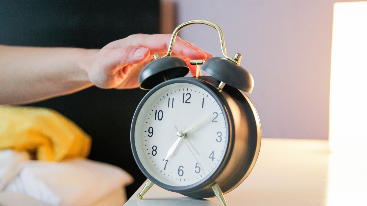 Daylight saving time is coming to an end. When is it? What to know ...