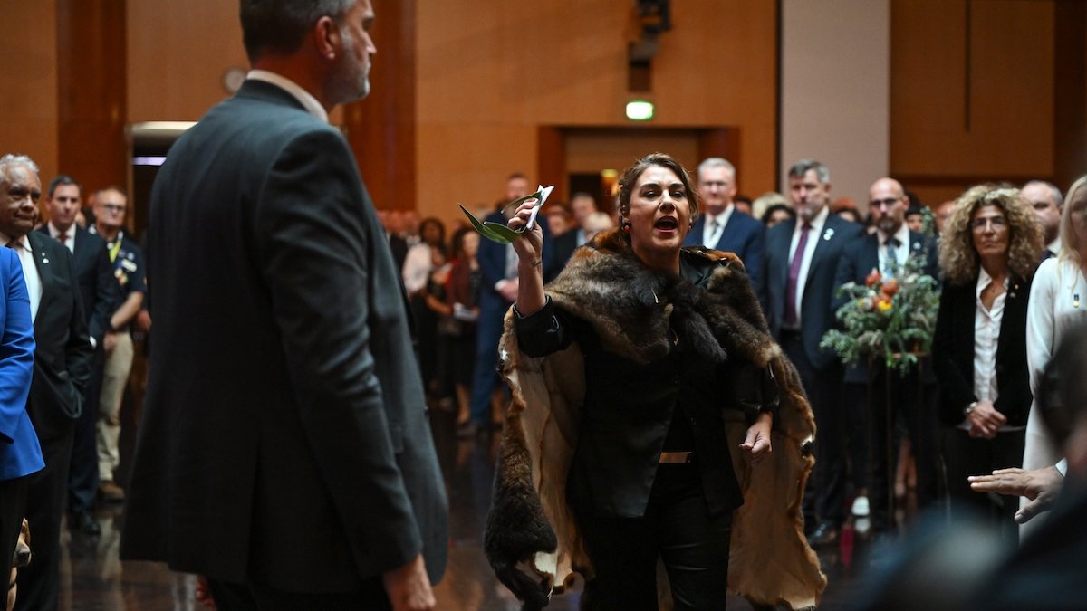 King Charles heckled by Indigenous senator in Australia – NBC 7 San Diego