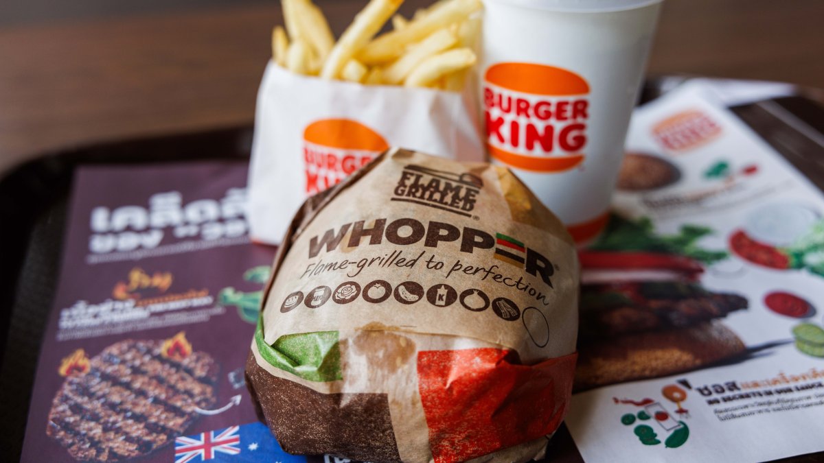 Burger King is selling 1 million Whoppers for $1 each – NBC 7 San Diego