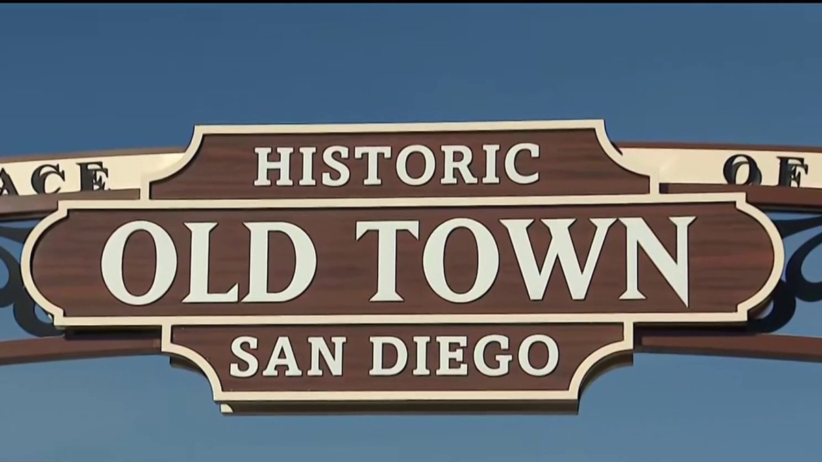 Historic Old Town sign installed – NBC 7 San Diego