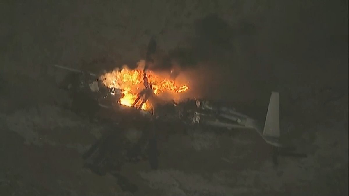 Watch LIVE: Helicopter burns at Camp Pendleton after emergency landing ...