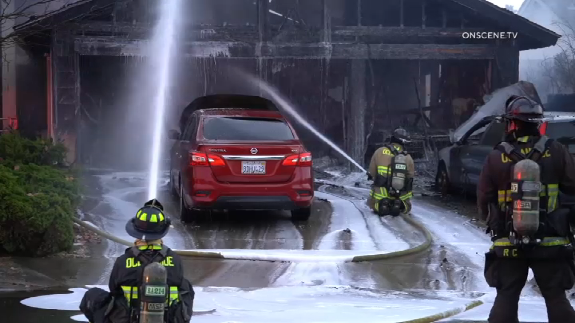 Bystanders pull man from explosive Oceanside house fire – NBC 7 San Diego