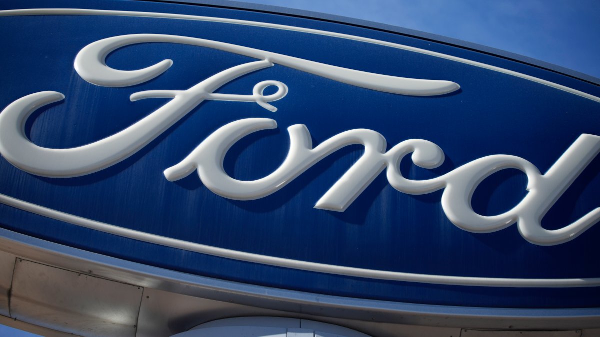 Ford recalls 1.5M vehicles over faulty rear-view cameras – NBC 7 San Diego