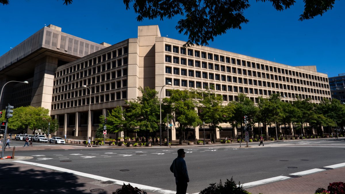 Trump administration forces out multiple senior FBI officials – NBC 7 ...