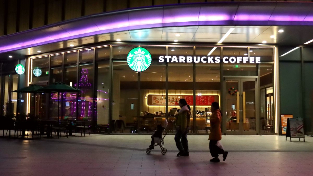 Hanging out at Starbucks will cost you as company reverses open-door ...