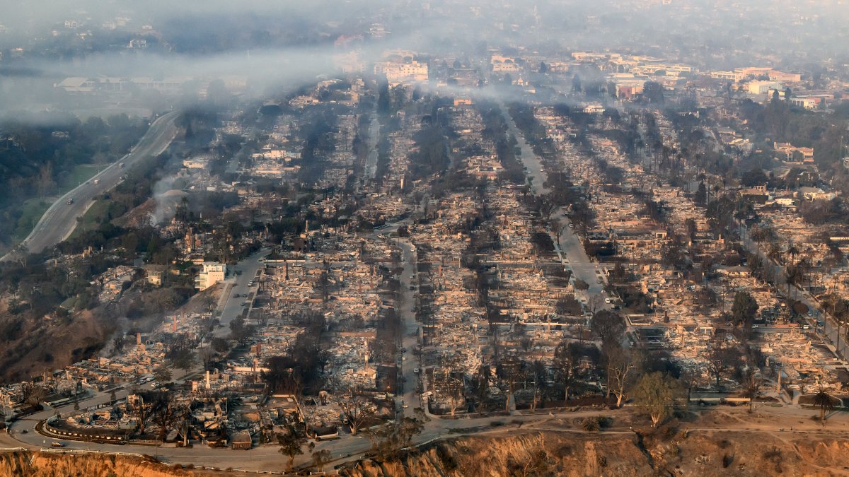 Live updates: Some evacuations lifted in LA wildfires – NBC 7 San Diego