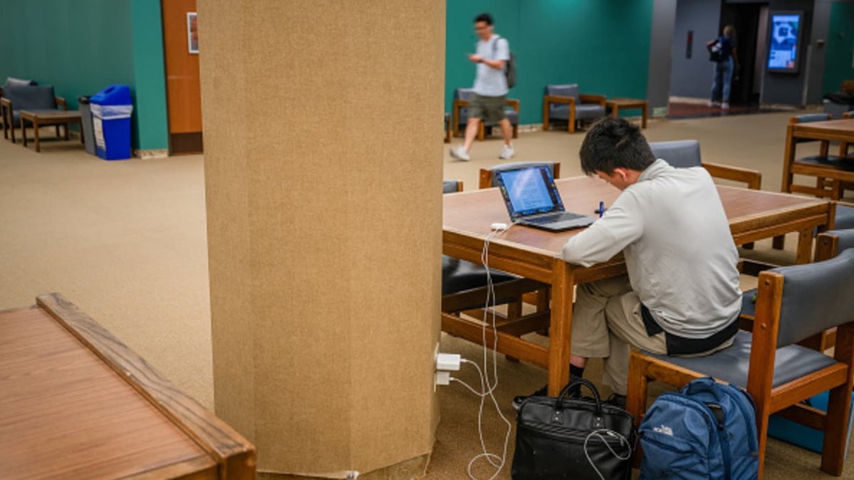 Average student won’t feel Dept. of Ed cuts but most-vulnerable ...