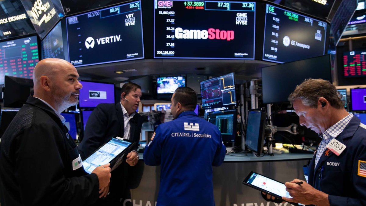 GameStop, MicroStrategy shares rise after Ryan Cohen posts photo with ...