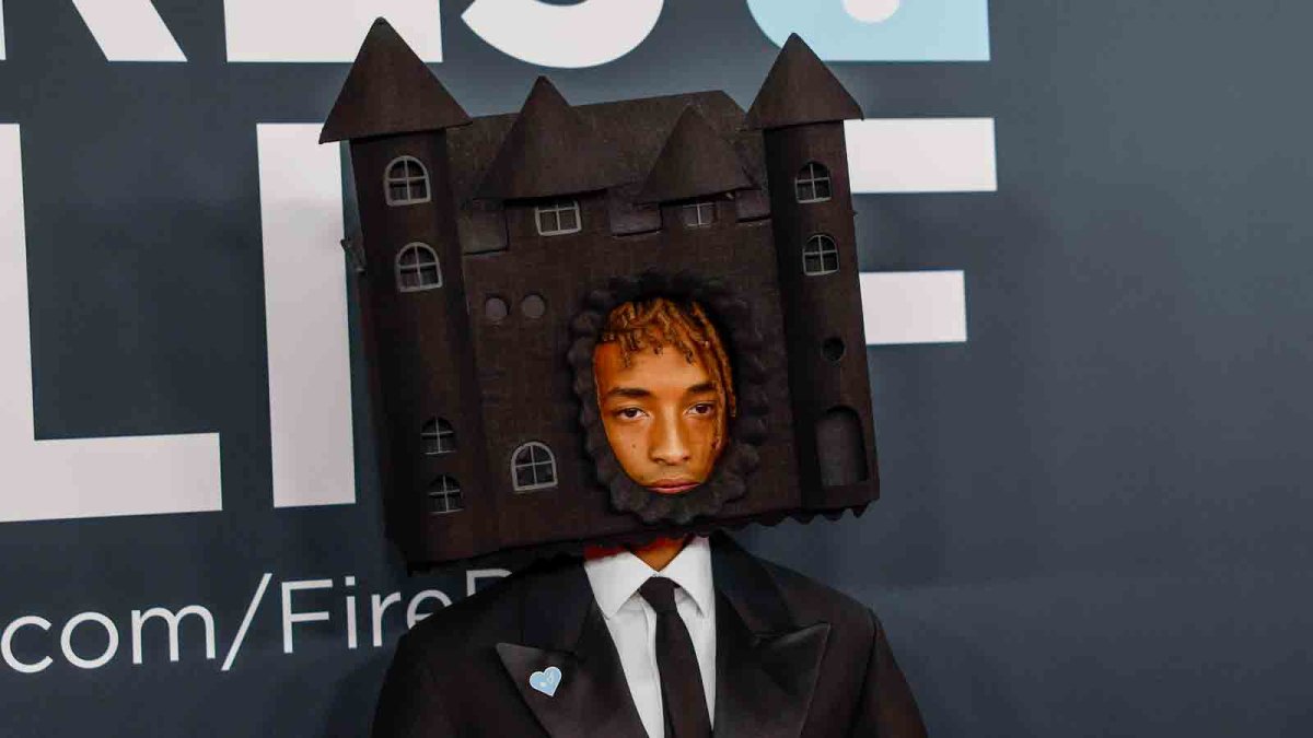 Jaden Smith arrives at Grammys wearing a house on his head – NBC 7 San ...