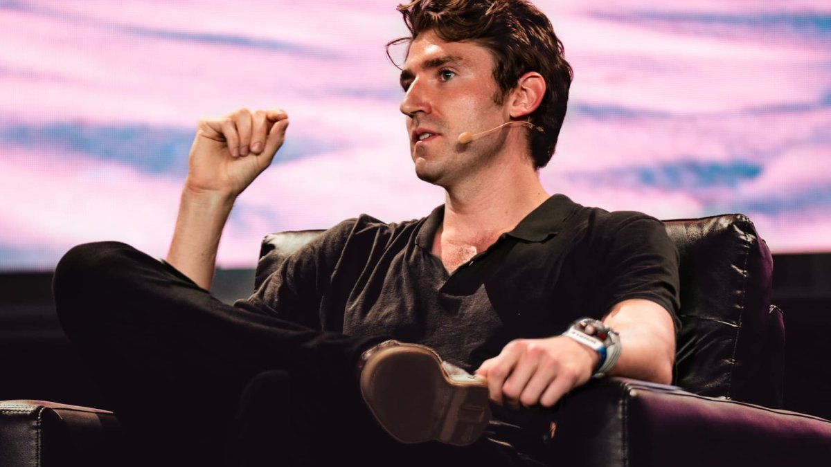Crypto payments company MoonPay looks to compete with Stripe with Iron ...