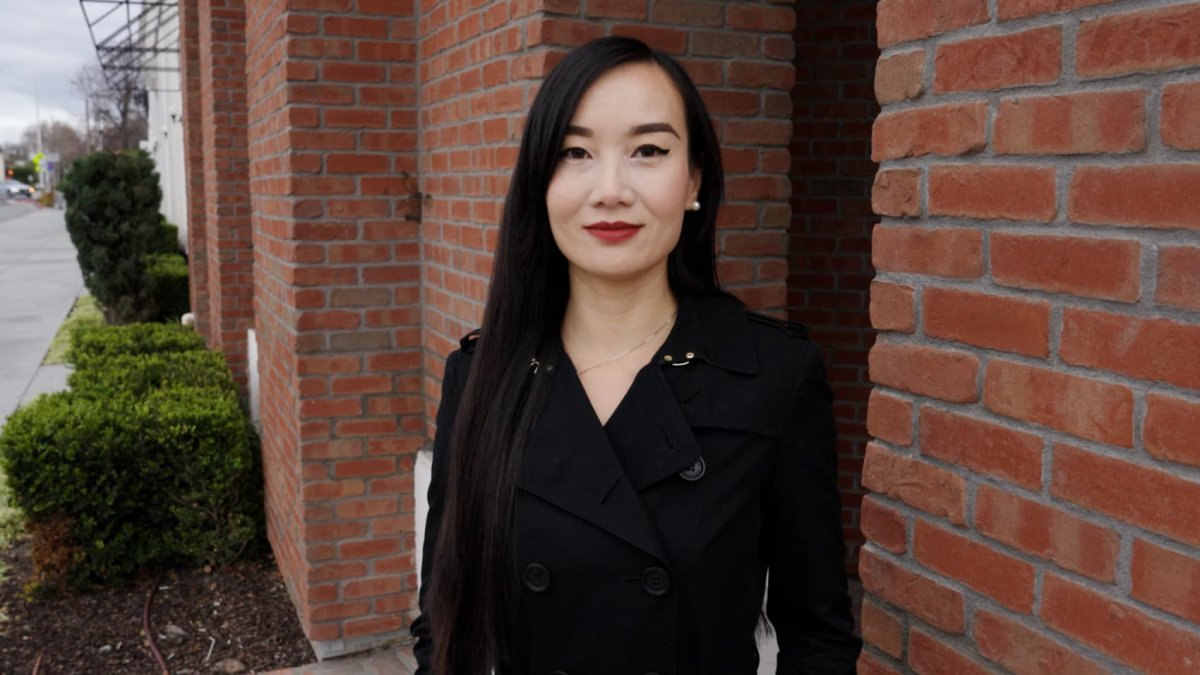 37-year-old boosted her income from $300,000 to nearly $1 million in 3 ...