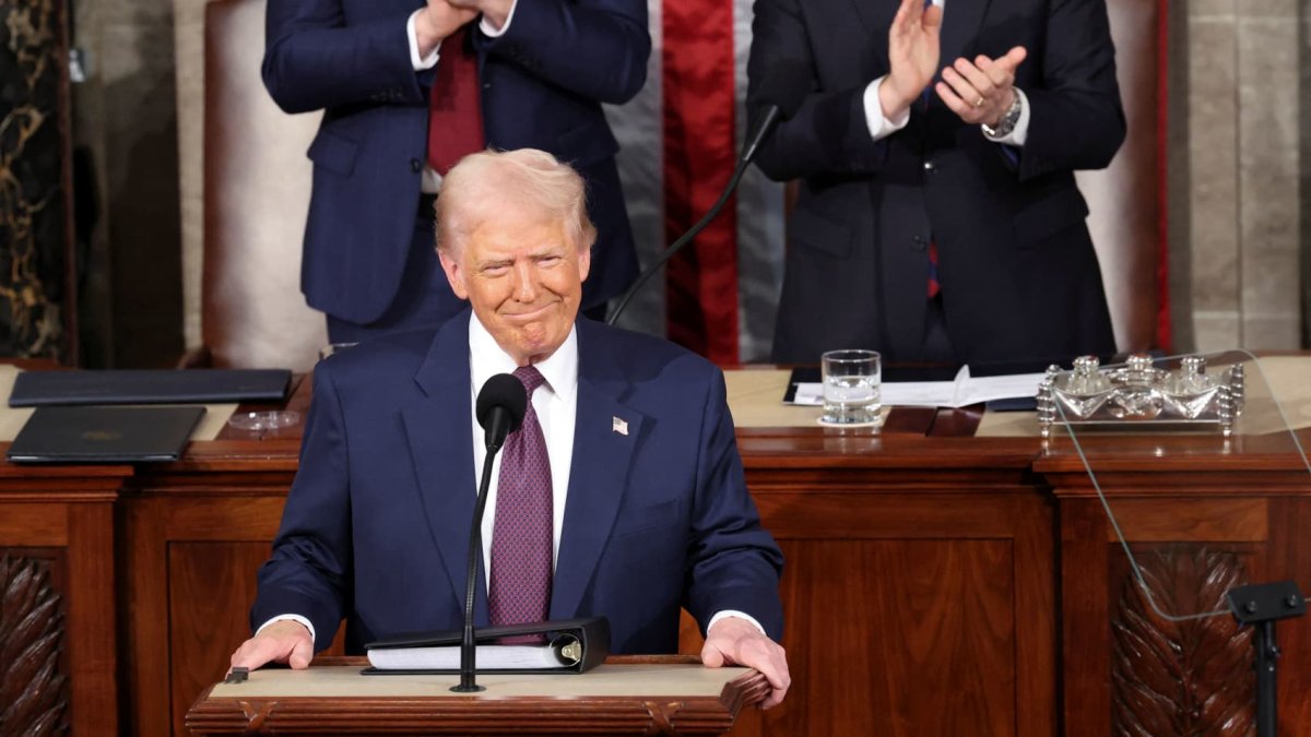 Full Video: Rep. Al Green ejected from Trump address to Congress for ...