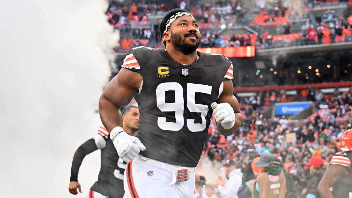 Browns DE Myles Garrett signs record-setting 4-year extension – NBC 7 ...