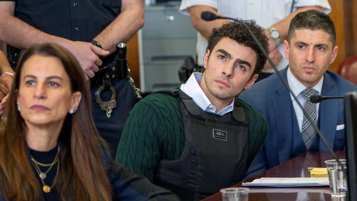 Luigi Mangione defense asks judge to block death penalty in CEO murder ...