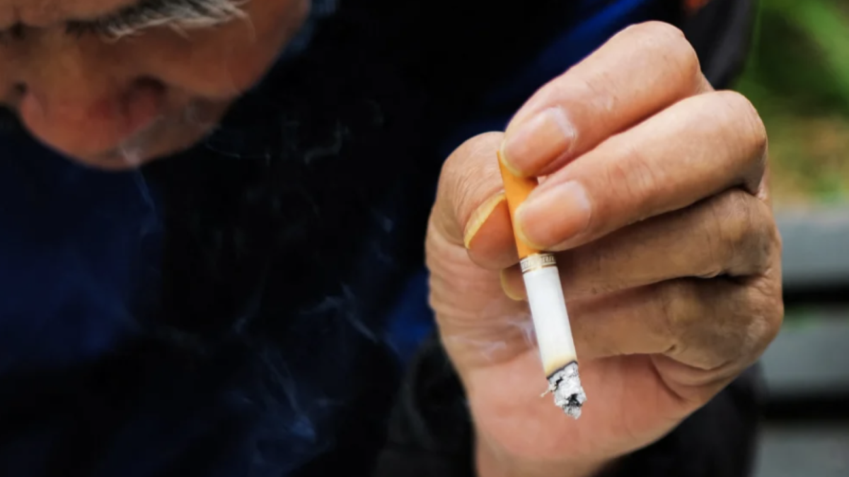 HHS gutted programs to help people quit smoking: The impact could be ...