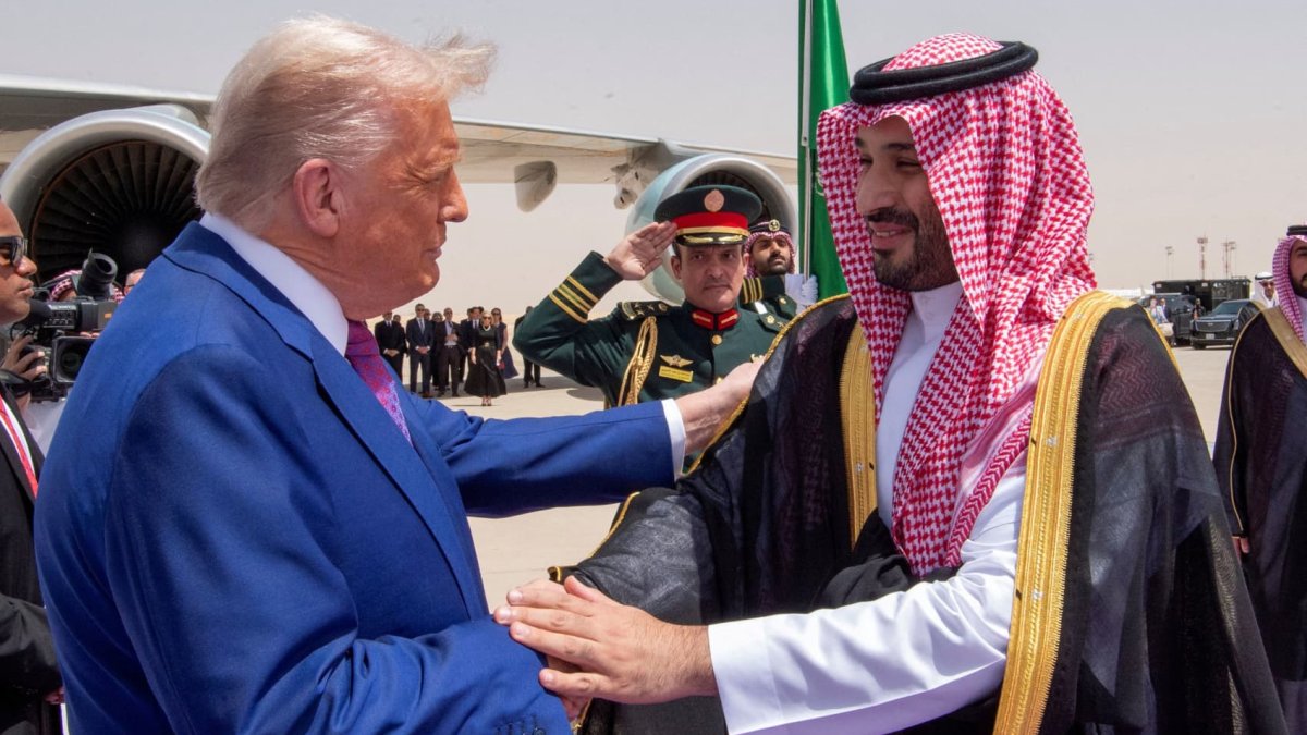 ‘I like you too much’: Trump and Saudi crown prince bask in their ...