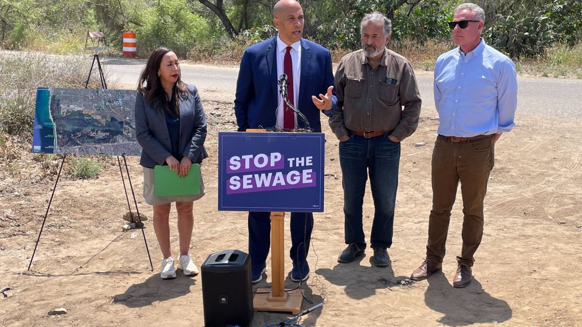 Sen. Cory Booker visits Imperial Beach to see the Tijuana River sewage ...