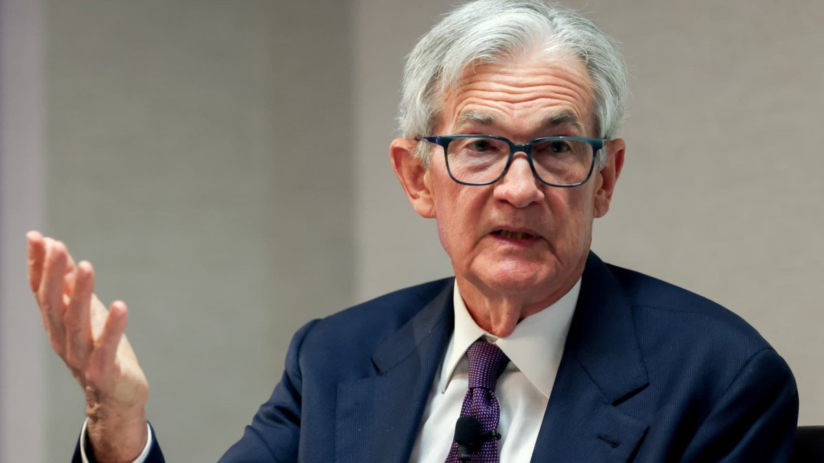 Fed’s Powell tells Princeton grads to guard integrity amid Trump ...