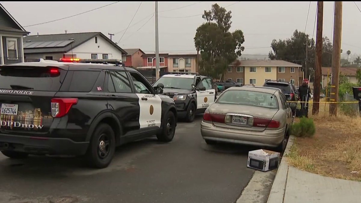 ‘Man’ in black standing over fatally shot victim was actually teen now ...