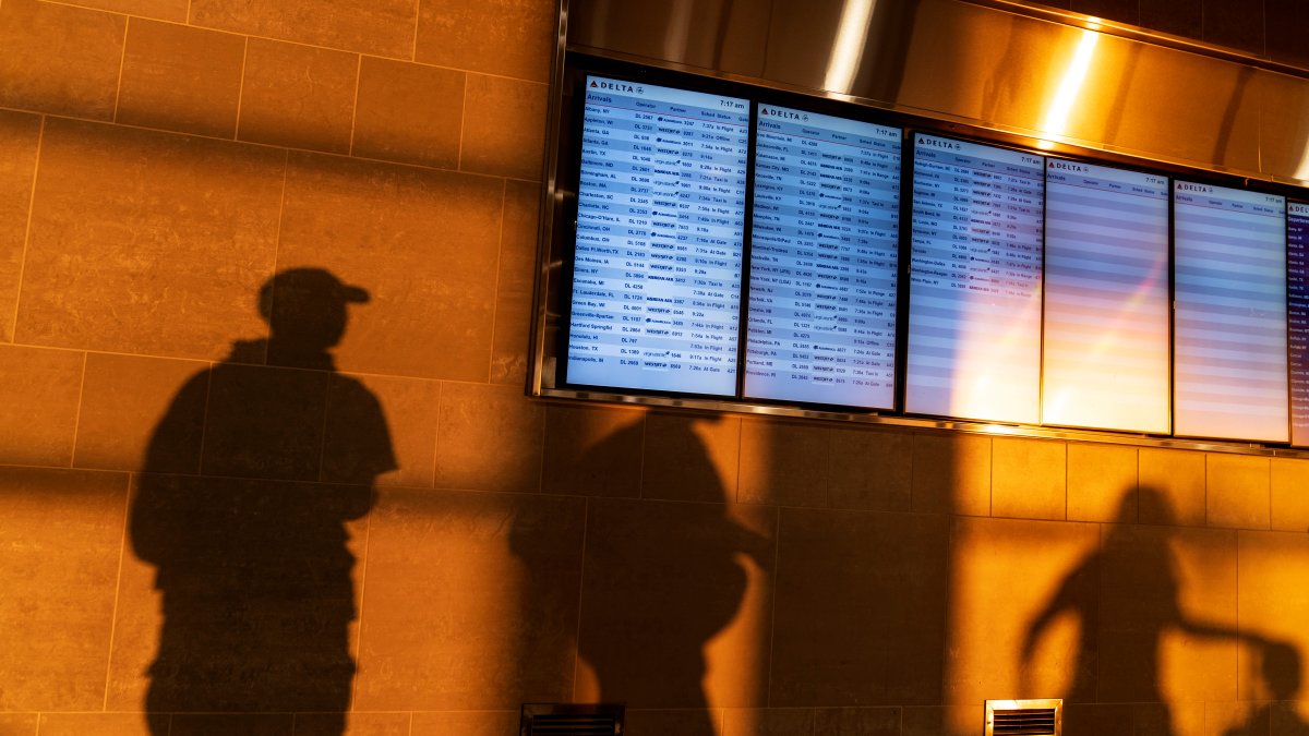 Chinese couple charged with smuggling a biological pathogen into the U ...