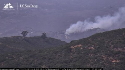 Brush fire prompts evacuation warnings in Bonsall – NBC 7 San Diego