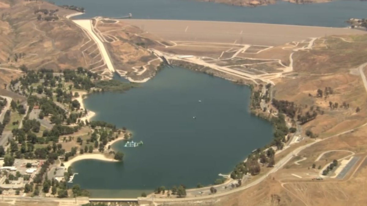 Dive teams search for missing paddleboarder in Castaic Lake – NBC 7 San ...