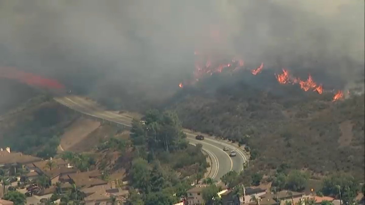 Steele fire burns in Jamul near Rancho San Diego – NBC 7 San Diego