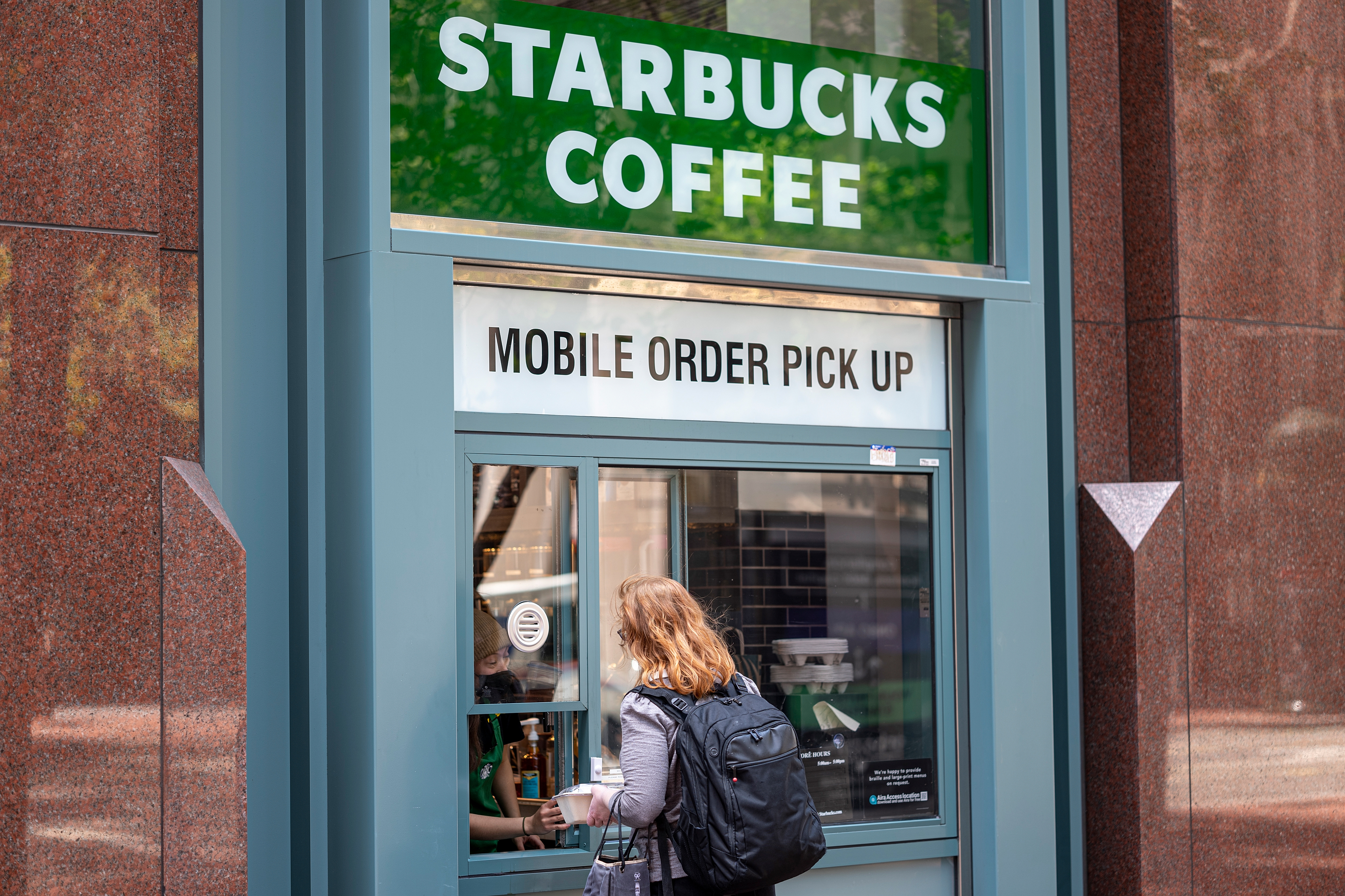 Starbucks to close grab‑and‑go “Pick Up” stores by 2026 – NBC 7 San Diego