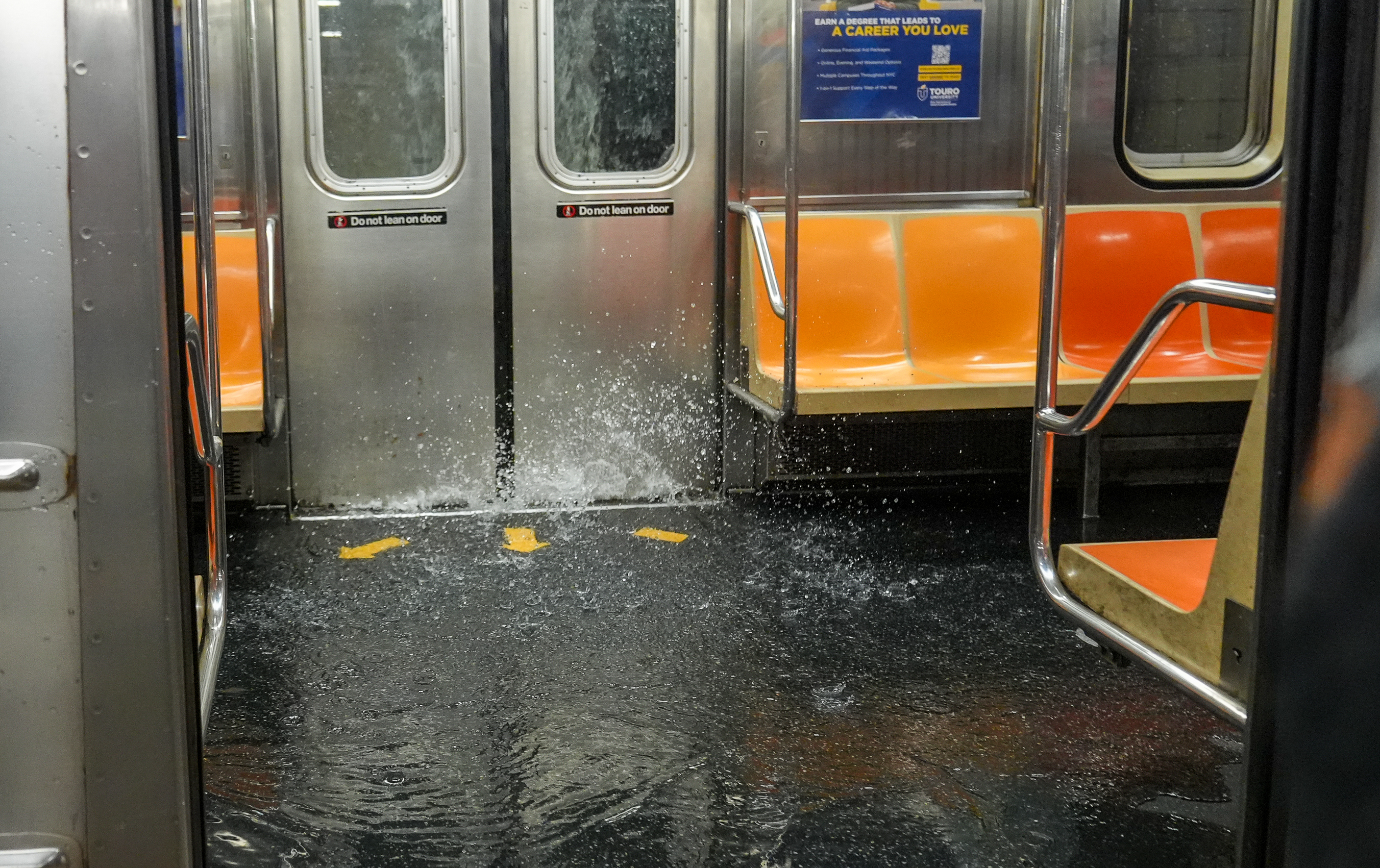 Dramatic videos show flooded NYC subways and train stations – NBC 7 San ...
