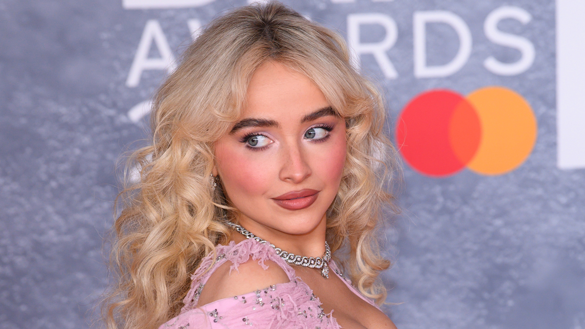 Sabrina Carpenter lyrics seemingly hint at Shawn Mendes and more – NBC 7 San Diego