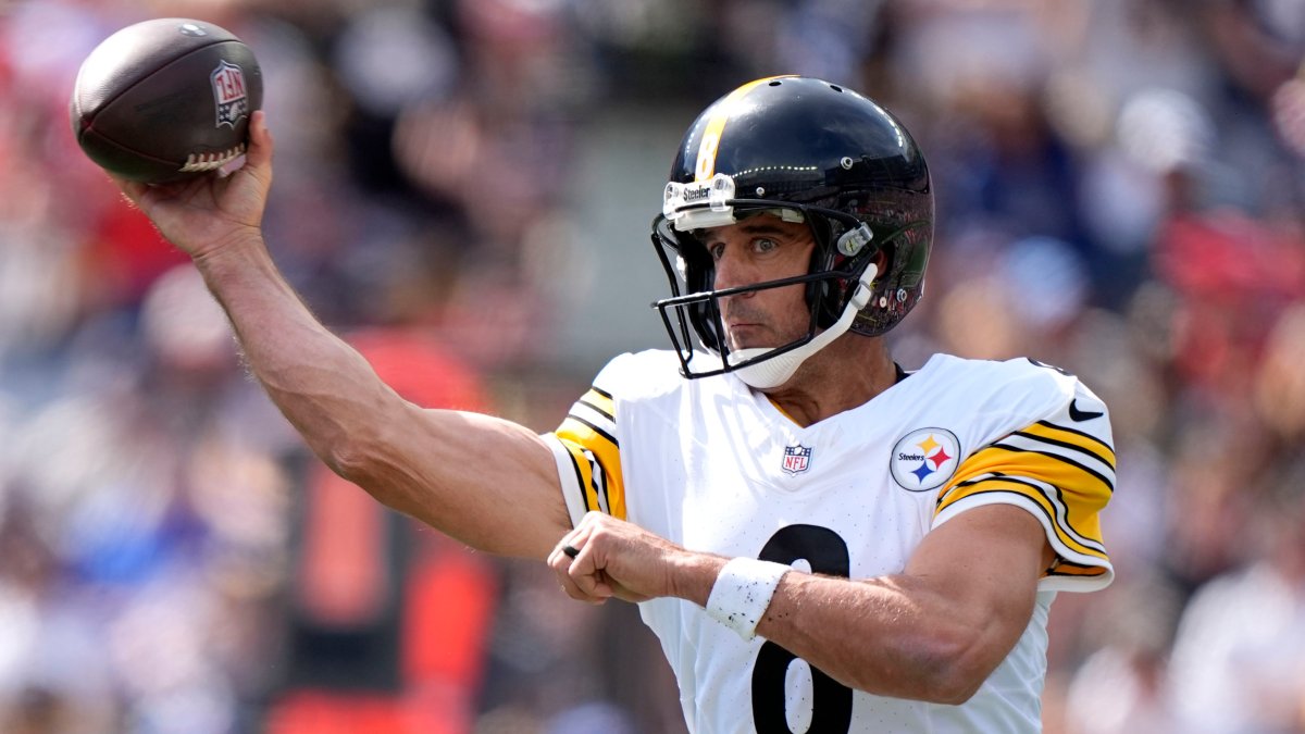Aaron Rodgers passes Brett Favre for 4th on all-time TD list – NBC 7 ...