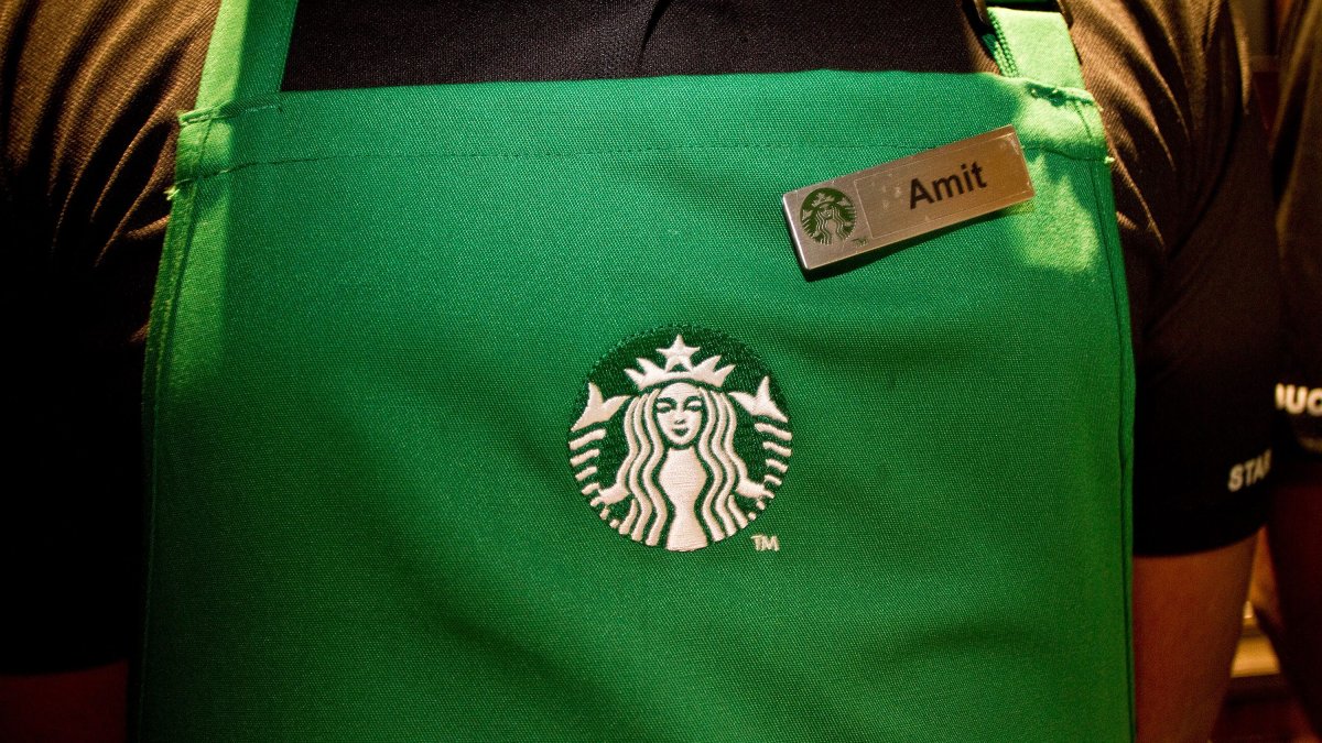 Starbucks workers sue over company’s new dress code – NBC 7 San Diego