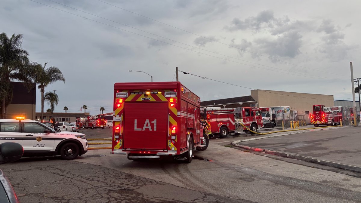 Smoke rises above Sports Arena area from industrial fire – NBC 7 San Diego