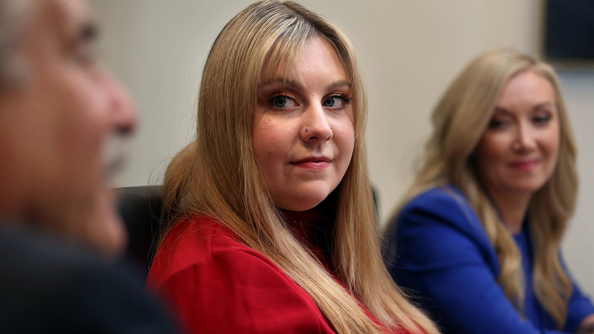 Virginia teacher wins $10M in lawsuit over student shooting her – NBC 7 ...