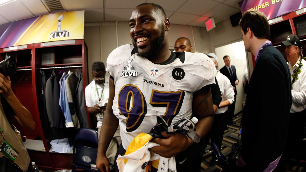 Arthur Jones, NFL Super Bowl champion with Ravens, dies at 39 – NBC 7 ...