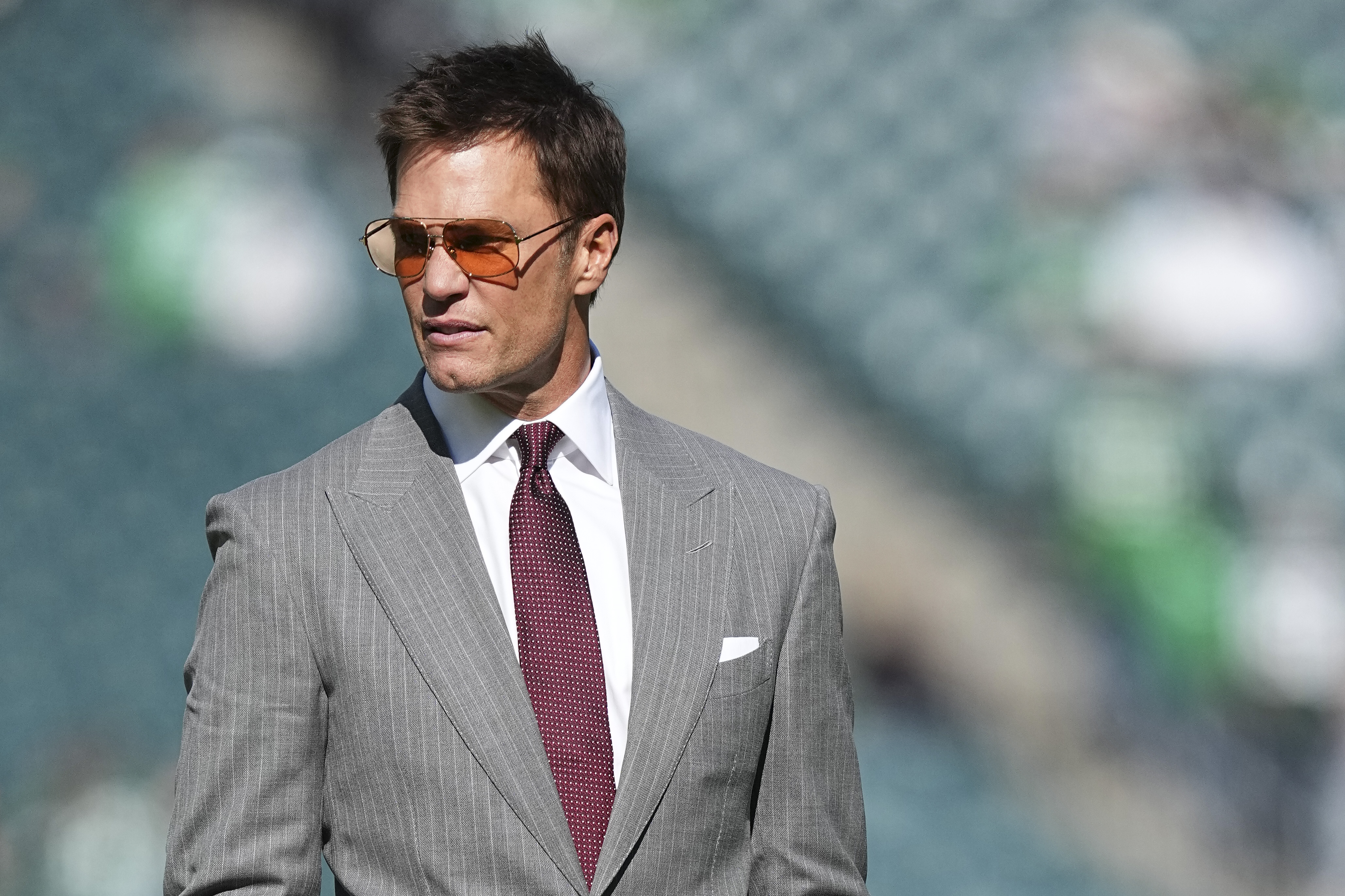 Tom Brady reveals his dog Junie is a clone of his late dog Lua – NBC 7 ...