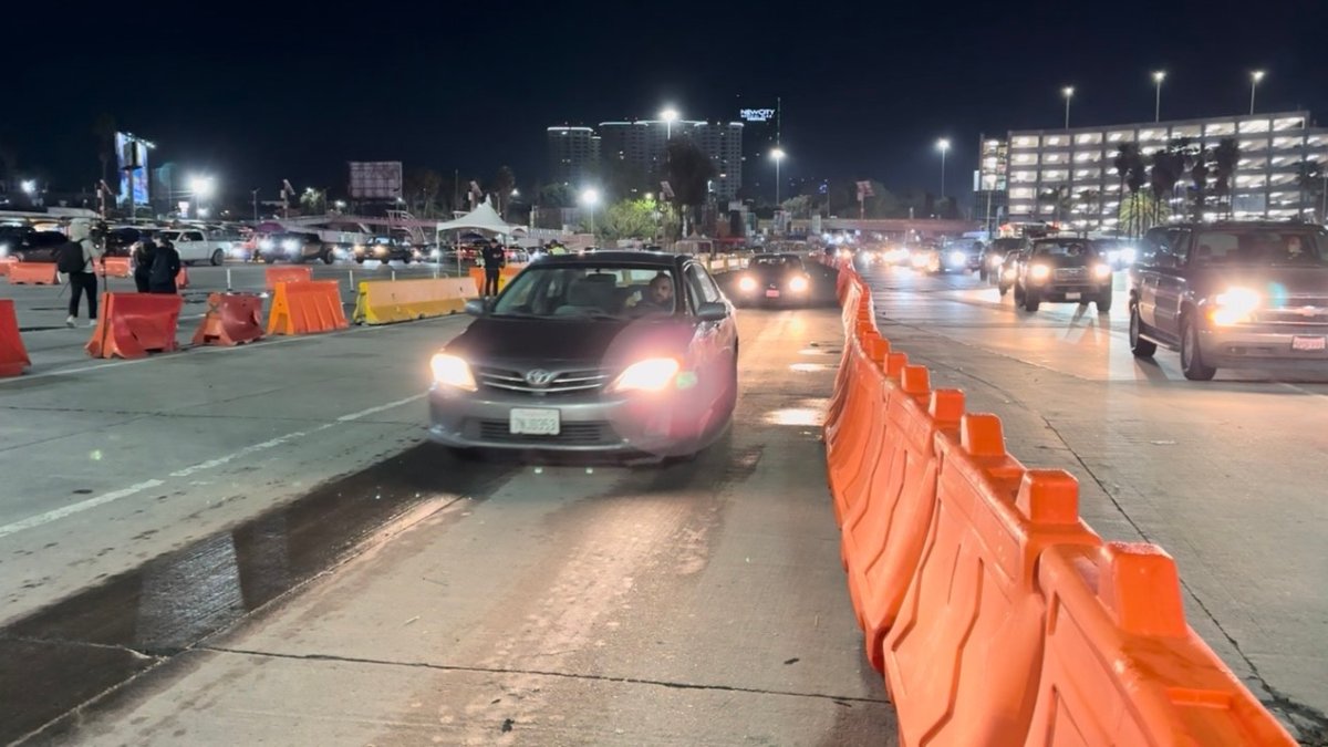 San Ysidro: New SENTRI Lane Speeds Up Border Crossing | NBC 7 San Diego - World Today Journal
