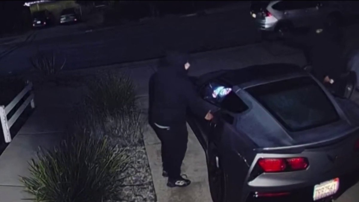Thieves steal San Jose couple’s Corvette – NBC 7 San Diego