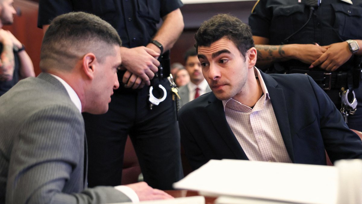 Luigi Mangione told cop he was homeless before arrest – NBC 7 San Diego
